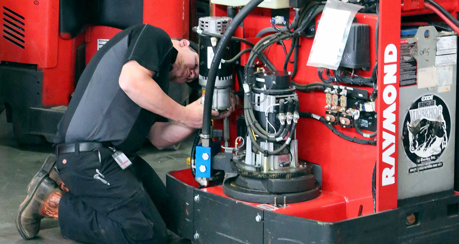 Forklift Service & Maintenance from Raymond Handling Consultants